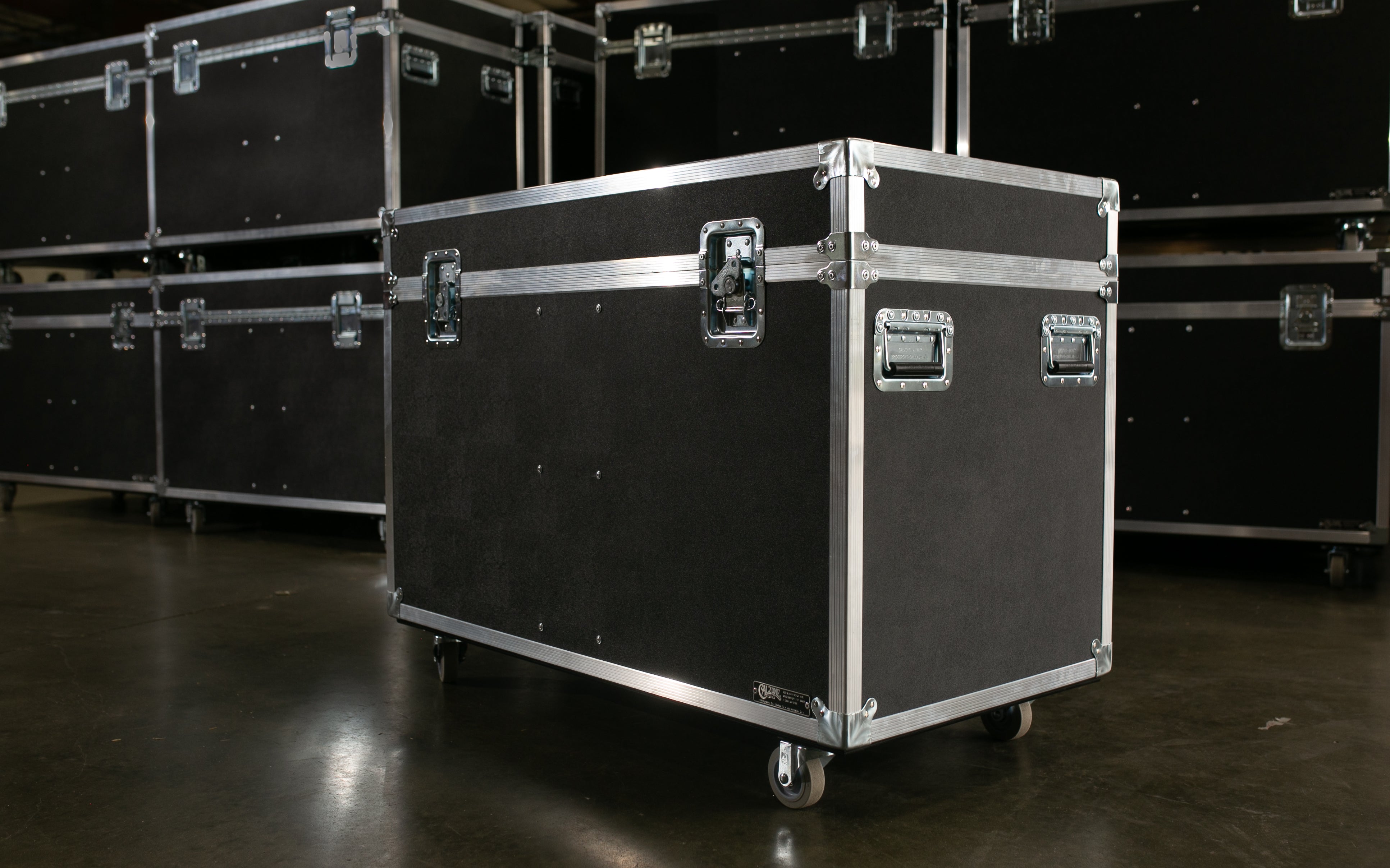 Cable Trunk Road Cases | Calzone & Anvil Case Co.