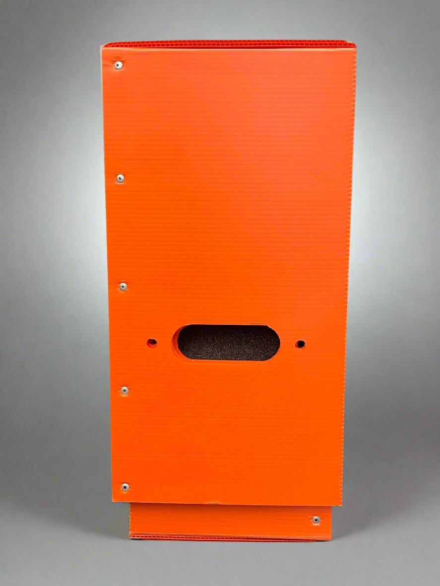 EverLite Plastic Shipping Boxes | Calzone Anvil