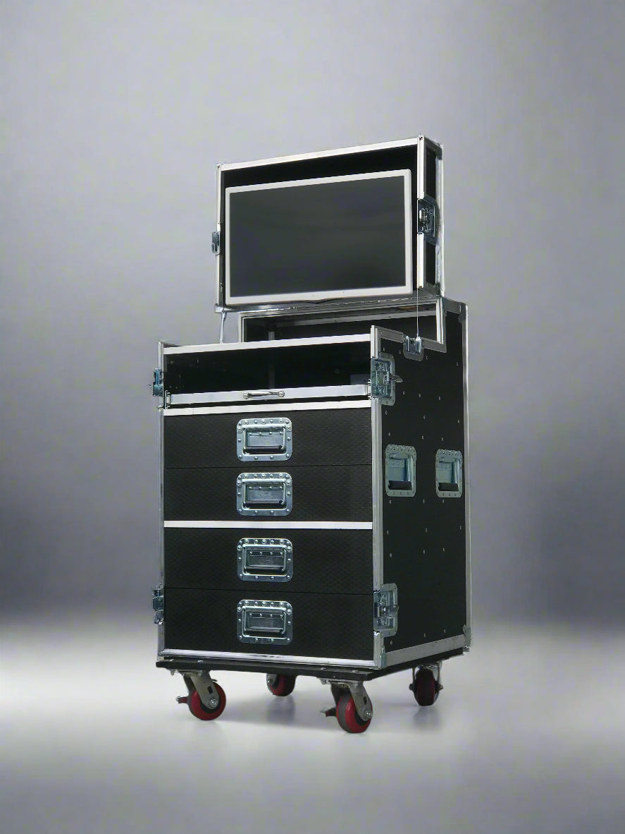 Calzone & Anvil Case Co. | Fabricated Case Manufacturer