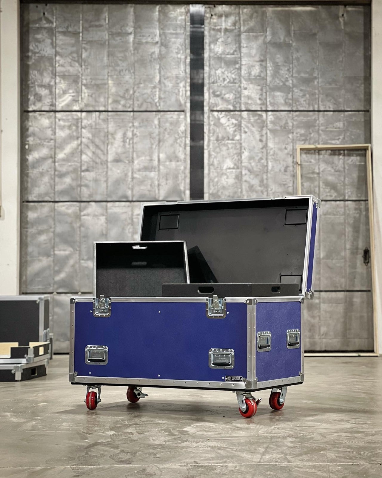 Cable Trunk Road Cases | Calzone & Anvil Case Co.